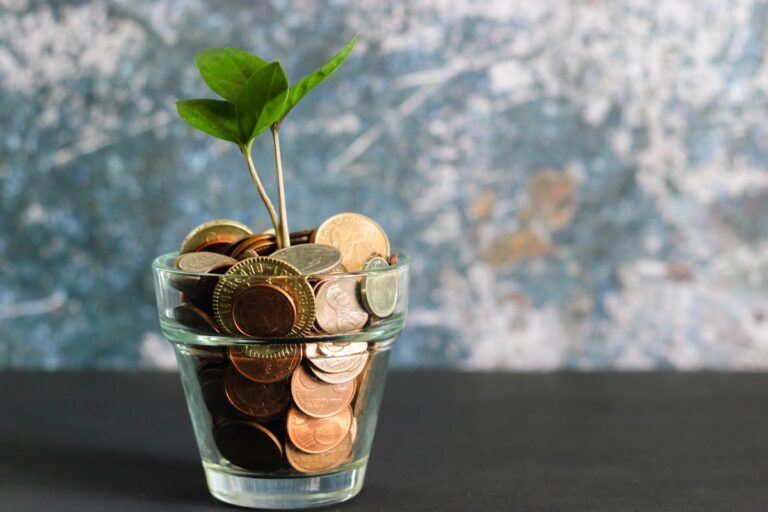 State Farm Discounts: Complete List of Ways to Save